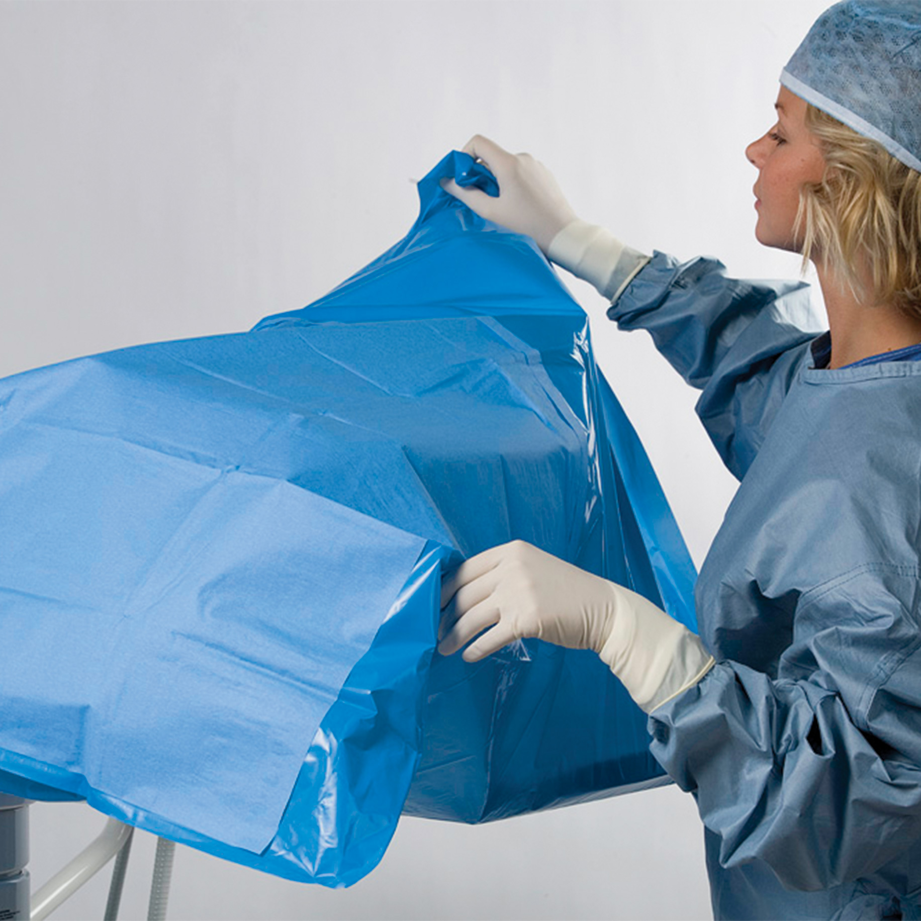 COP374 : Mayo Table Cover Sterile 80 x 120cm