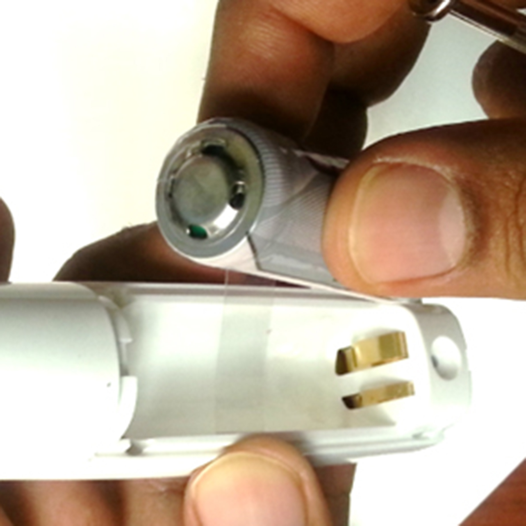 EQS320 : Elements Free Accessories Battery