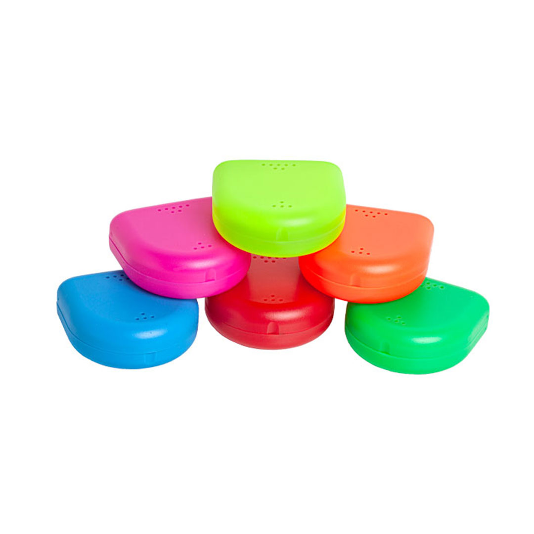 YOM376 : Retainer Boxes Small without Ventilation Holes